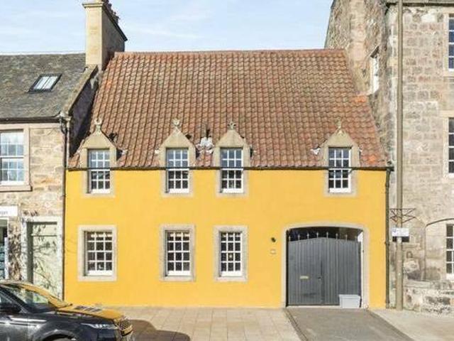 4 bedroom terraced house for sale in Stuart House 7 High Street Musselburgh EH21 7AD EH21