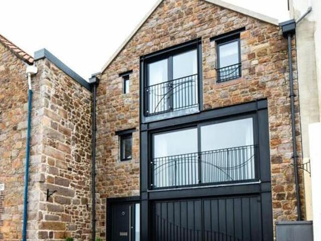 4 Bedroom Terraced House For Sale In St. Brelade, Jersey