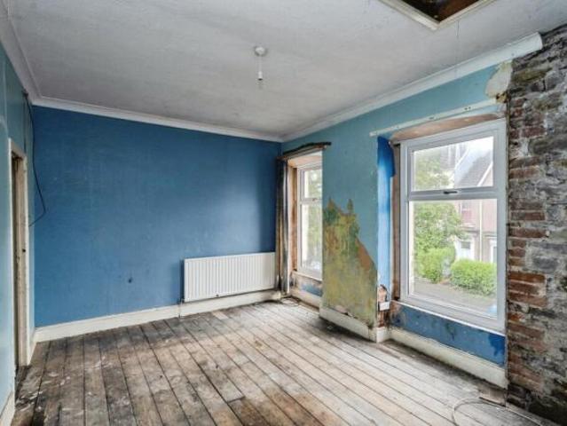 4 bedroom terraced house for sale in St. Helens Avenue, Swansea, SA1