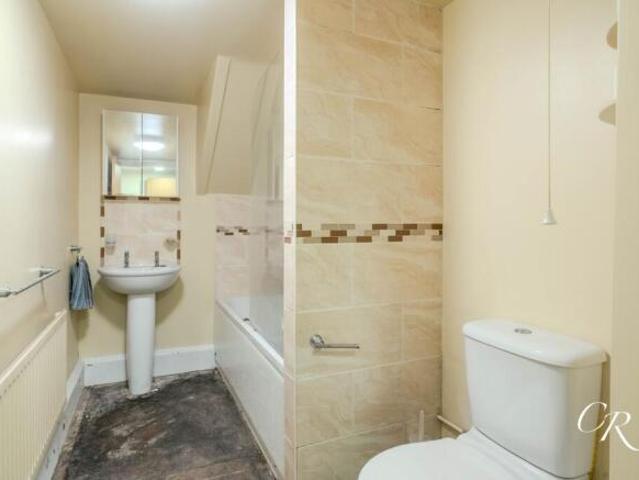 4 bedroom terraced house for sale in St. James Square, Cheltenham, GL50