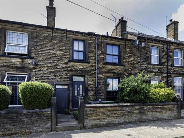 4 bedroom terraced house for sale in Stanley Road, Lindley, Huddersfield, HD3