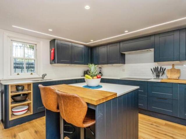 4 bedroom terraced house for sale in Stanley Street, Southsea, PO5