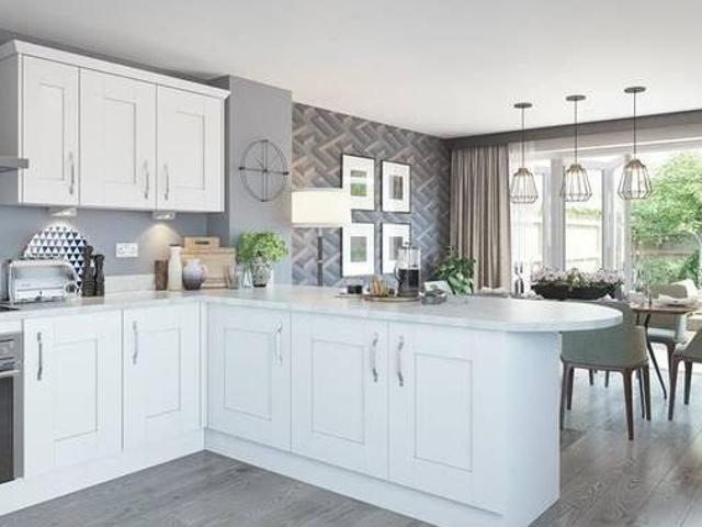 4 bedroom terraced house for sale in Station Road Bordon Hampshire GU35 GU35