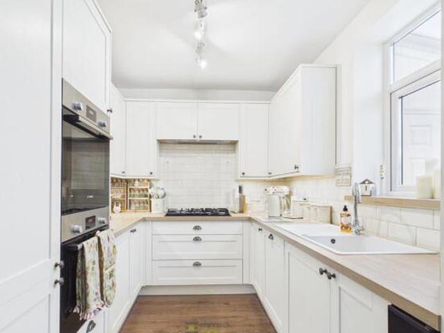 4 bedroom terraced house for sale in Stride Avenue, Portsmouth, PO3