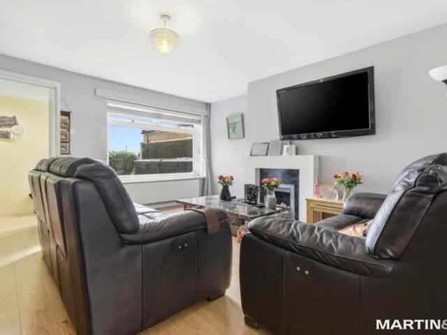 4 bedroom terraced house for sale in Sunrise Avenue, Chelmsford, CM1