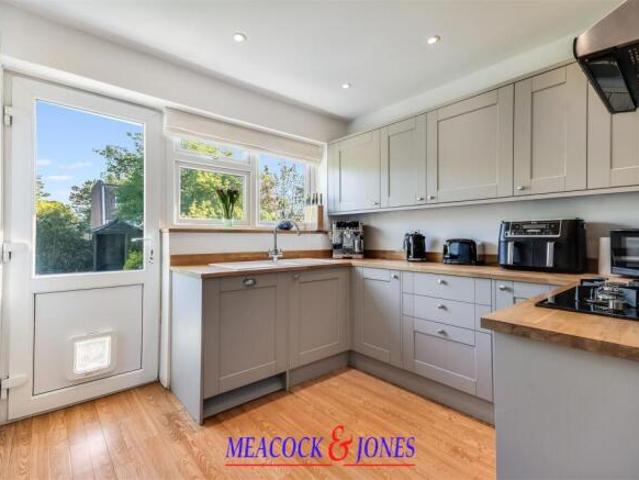 4 bedroom terraced house for sale in Paglesfield, Hutton, Brentwood, CM13
