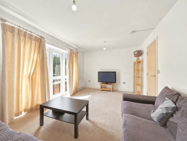 4 bedroom terraced house for sale in Park Wharf, Nottingham, NG7