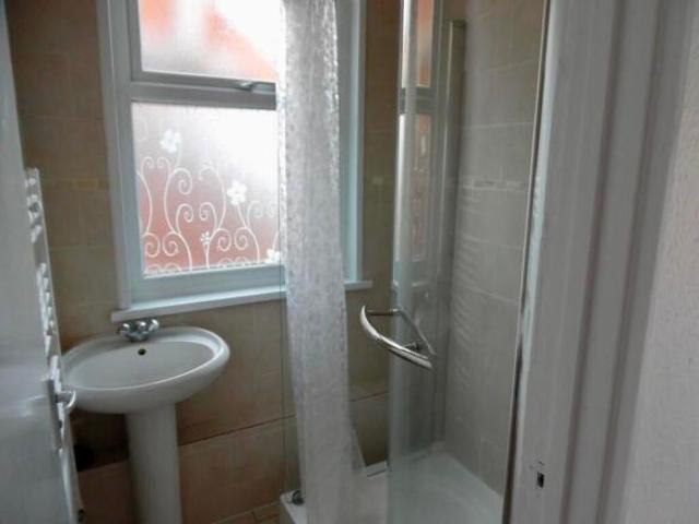 4 bedroom terraced house for sale in Perry Street, Abington, NN1