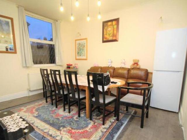 4 Bedroom Terraced House For Sale In Preston