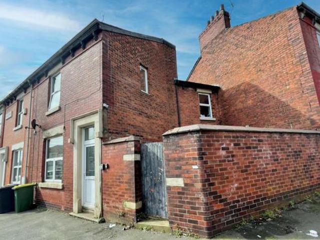 4 Bedroom Terraced House For Sale In Preston