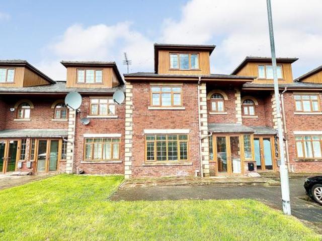 4 Bedroom Terraced House For Sale In Preston