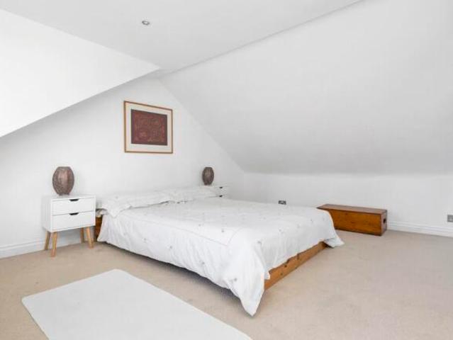 4 bedroom terraced house for sale in Queens Park Terrace, Brighton, BN2