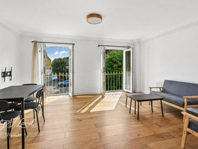 4 bedroom terraced house for sale in Robinscroft Mews, Greenwich, SE10
