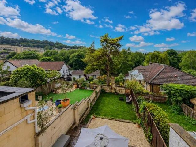 4 bedroom terraced house for sale in Rockliffe Avenue, Bath, BA2