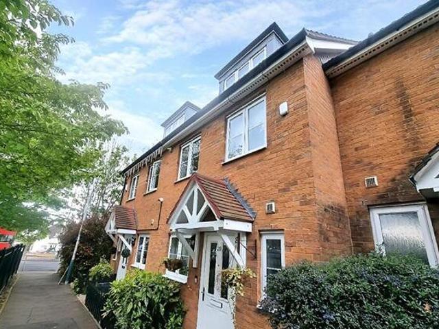 4 Bedroom Terraced House For Sale In Romford