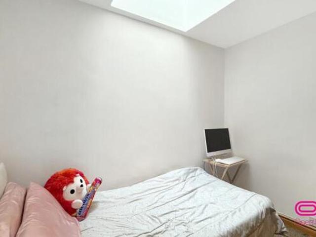 4 bedroom terraced house for sale in Ramwell Gardens, Bolton, BL3