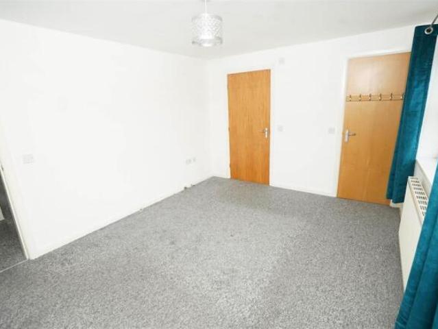 4 bedroom terraced house for sale in Richmond Street, Horwich, Bolton, BL6