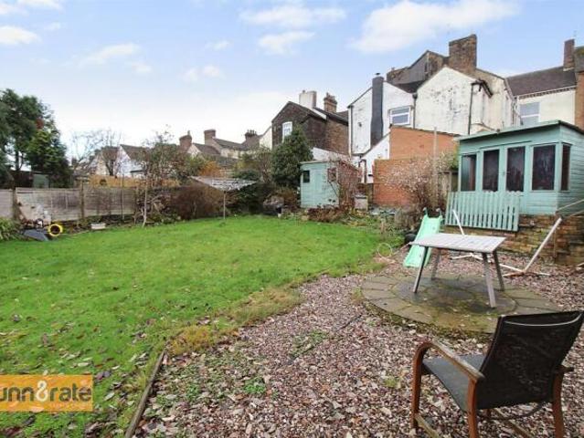 4 bedroom terraced house for sale in Waterloo Road, Burslem, Stoke On Trent, ST6