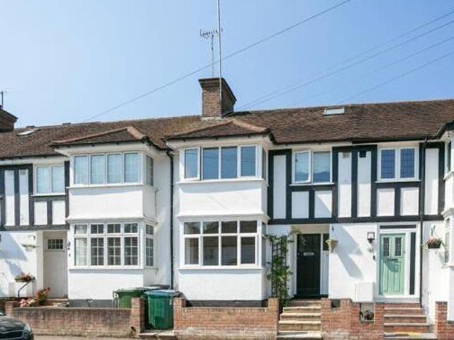 4 Bedroom Terraced House For Sale In Watford, Hertfordshire