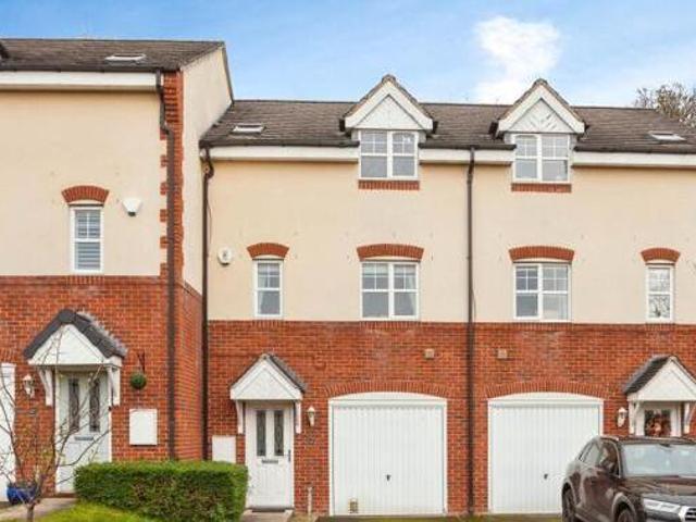 4 Bedroom Terraced House For Sale In Wakefield, West Yorkshire