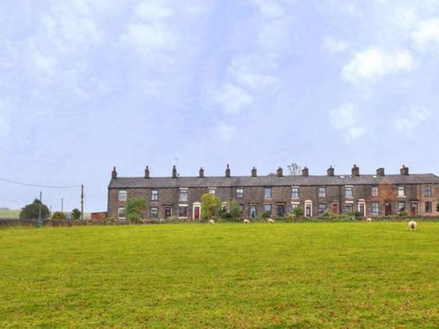 4 bedroom terraced house for sale in West View Delph Saddleworth OL3