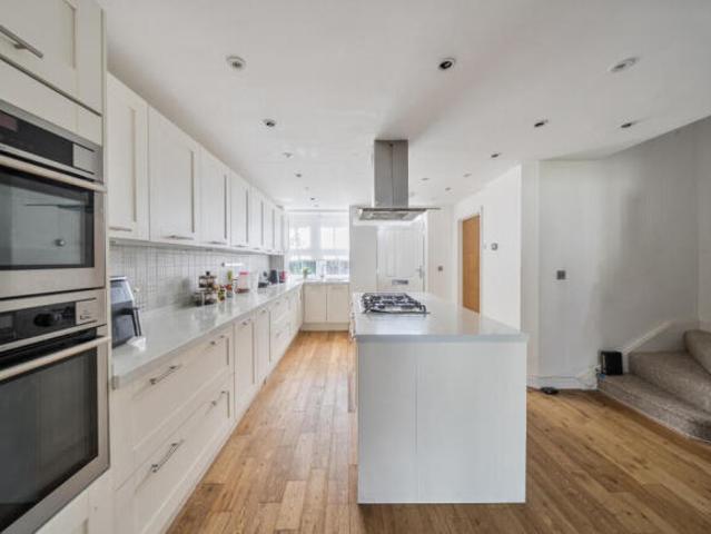 4 bedroom terraced house for sale in William Street, Marston, Oxford, OX3