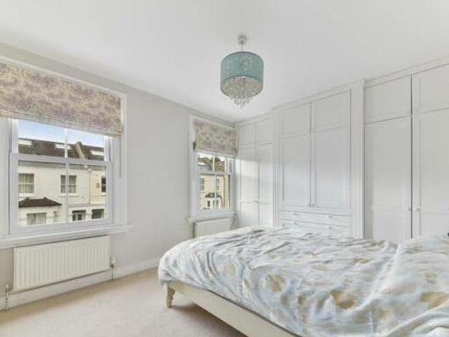4 Bedroom Terraced House For Sale In Wimbledon, London