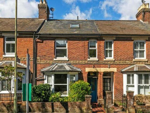 4 Bedroom Terraced House For Sale In Winchester