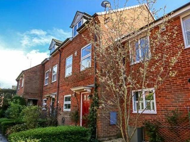 4 Bedroom Terraced House For Sale In Winchester, Hampshire