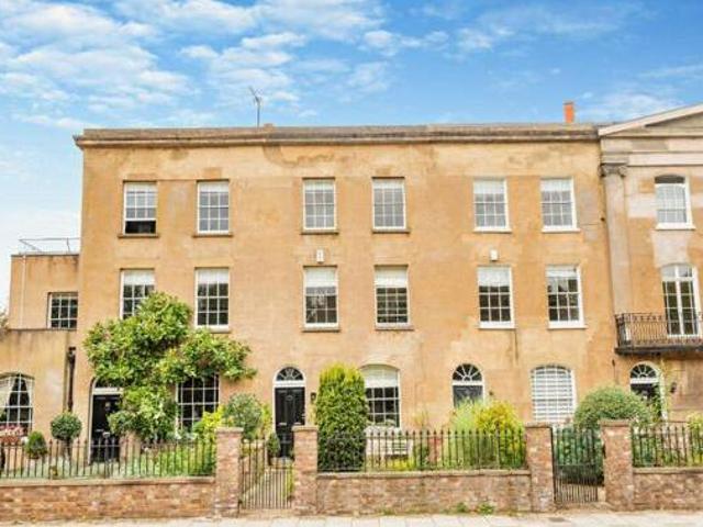 4 Bedroom Terraced House For Sale In Windsor