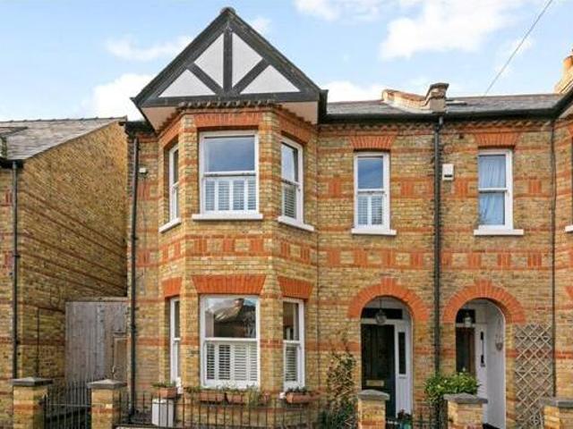 4 Bedroom Terraced House For Sale In Windsor, Berkshire