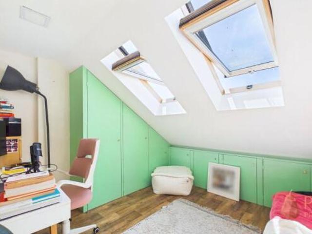 4 bedroom terraced house for sale in Tarring Road, Worthing, BN11