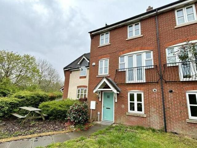 4 Bedroom Terraced House For Sale In Telford, Shropshire