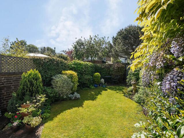 3 bedroom terraced house for sale in The Mount, Reading, Berkshire, RG1