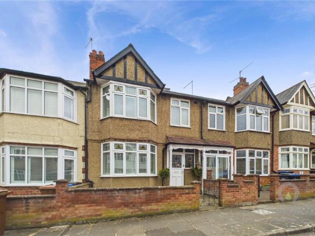 4 bedroom terraced house for sale in The Vale, Phippsville, Northampton, NN1