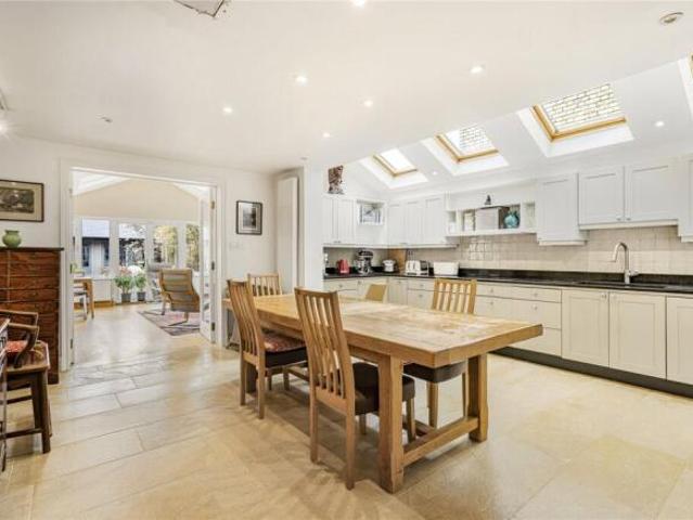 4 bedroom terraced house for sale in Thorncliffe Road, Summertown, OX2