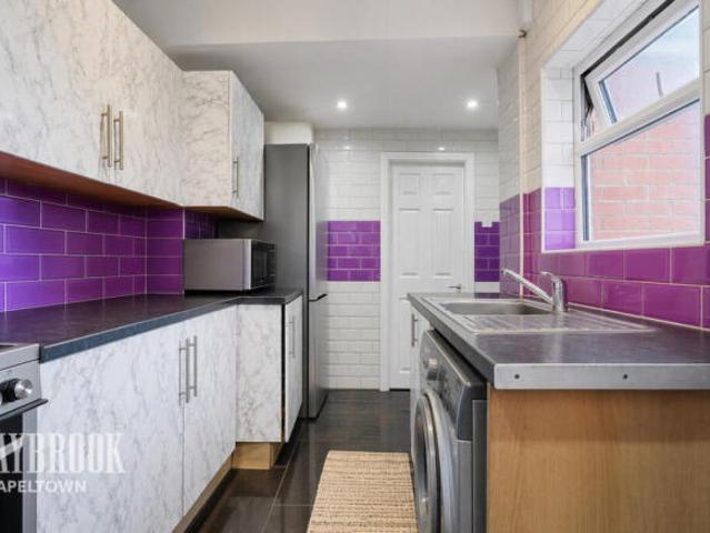 4 bedroom terraced house for sale in Upwell Street, Grimesthorpe, S4