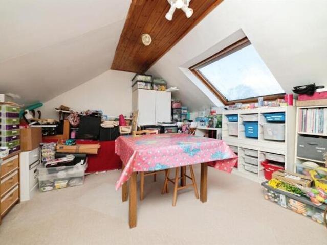 4 bedroom terraced house for sale in Victoria Avenue, Hull, HU5