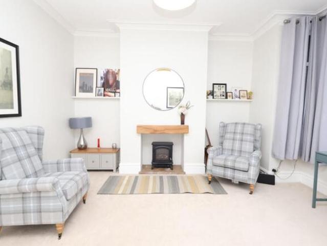 4 bedroom terraced house for sale in Victoria Road, Stretford, M32