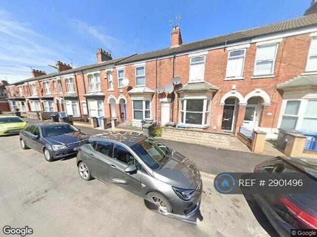 4 bedroom terraced house to rent