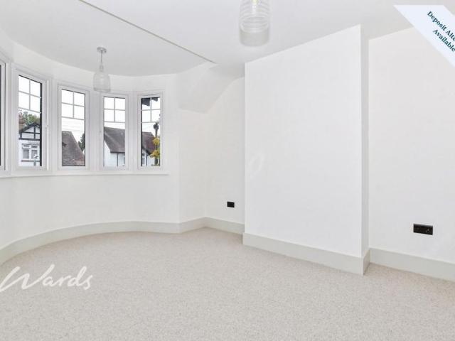 4 bedroom terraced house to rent