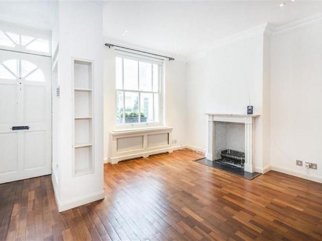 4 bedroom terraced house to rent