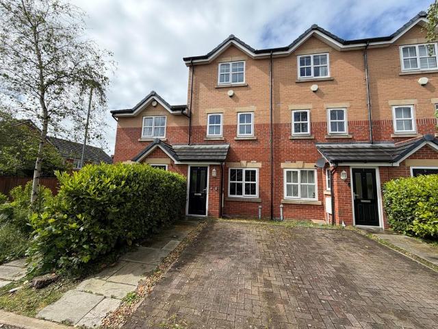 4 bedroom terraced house to rent