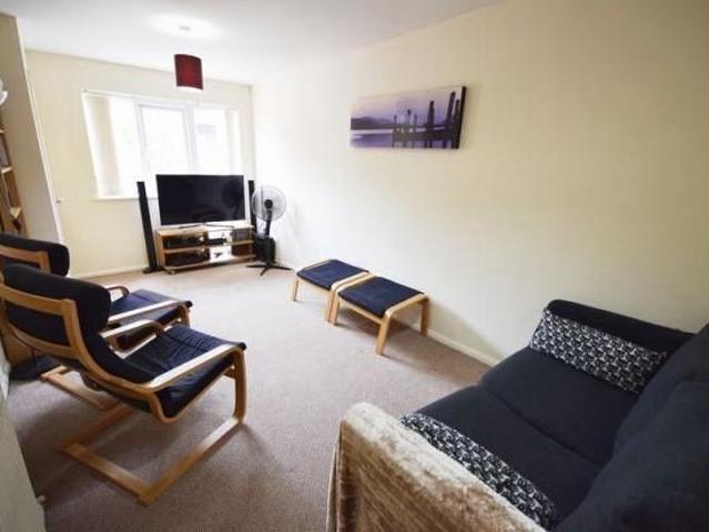 4 bedroom terraced house to rent