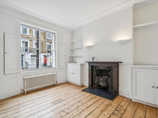 4 bedroom terraced house to rent