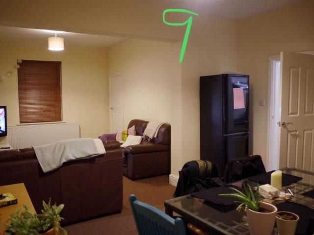 4 bedroom terraced house to rent
