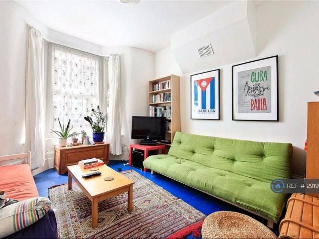 4 bedroom terraced house to rent
