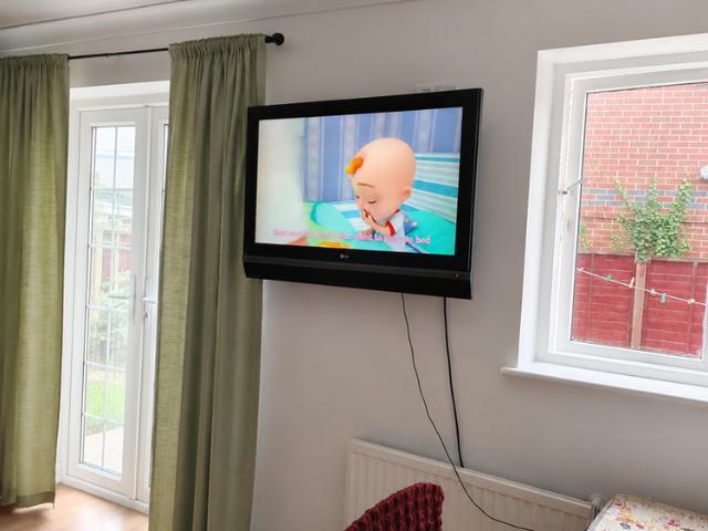 4 bedroom terraced house to rent
