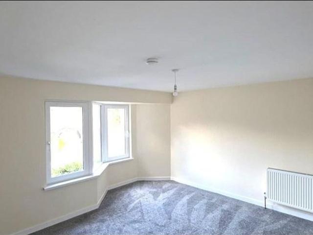4 bedroom terraced house to rent