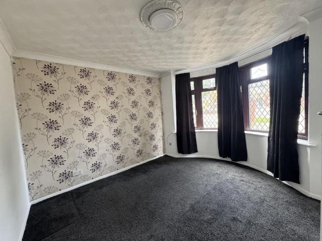 4 bedroom terraced house to rent